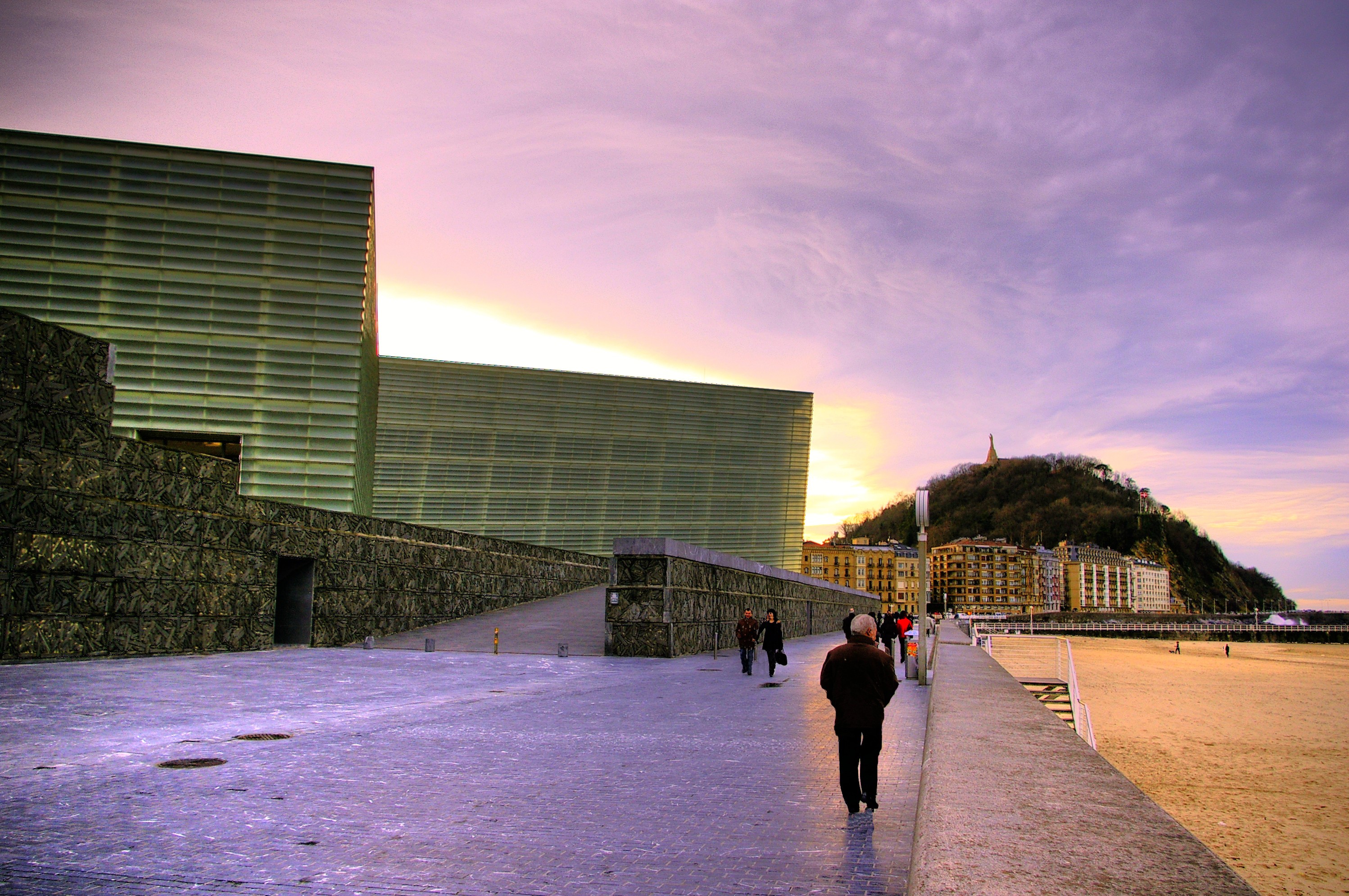 EL PALACIO DE CONGRESOS Y AUDITORIO KURSAAL : Basque Destination