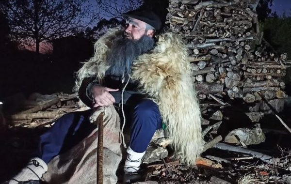 The basque tradition for Christmas with Olentzero. New sun or New Day ...