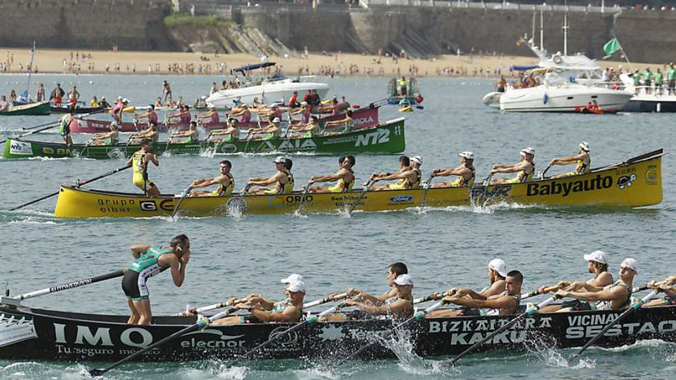 REGATTA RACES IN LA CONCHA : Basque Destination